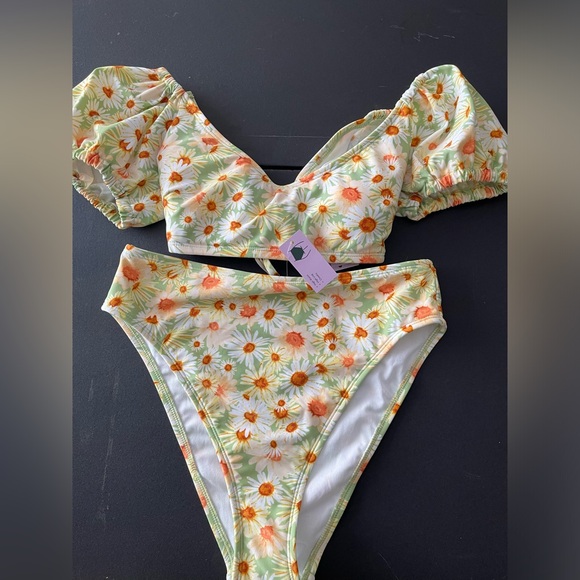 wild fable | Swim | Nwt Wild Fable Daisy Print Two Piece Bikini Bathing ...